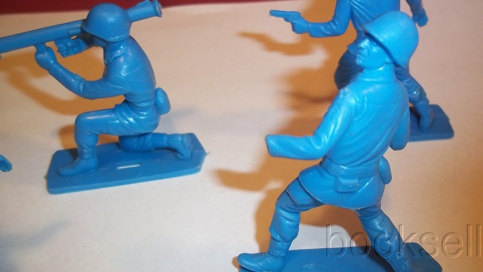 LOT OF 4 ORIGINAL 1964 REMCO HAMILTON INVADERS 70MM SOFT PLASTIC BLUE ...
