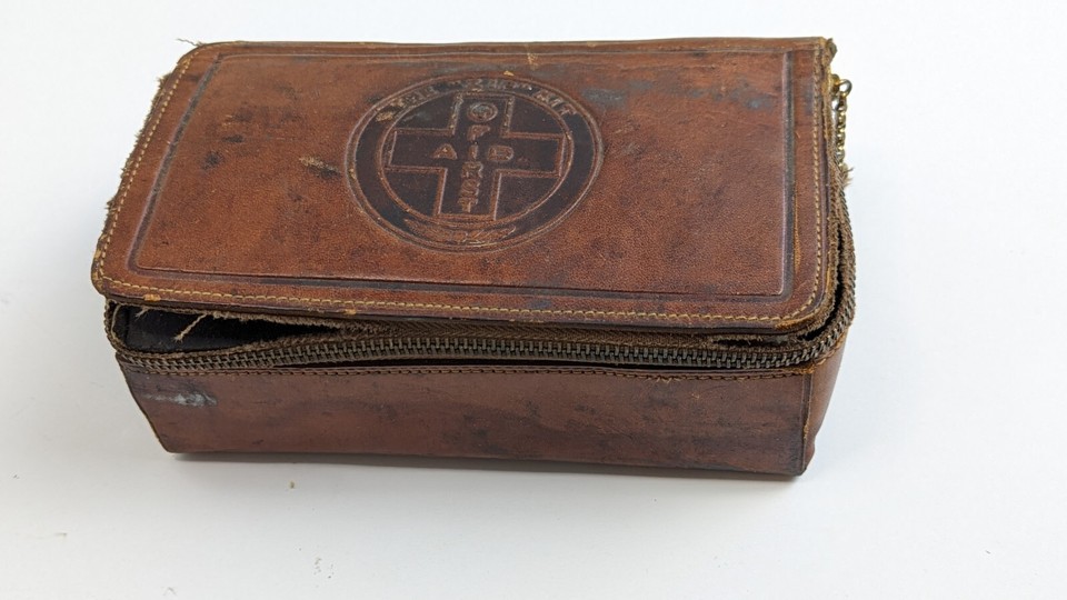 Vintage "The Zip Kit" First Aid Kit Leather Box Full | eBay