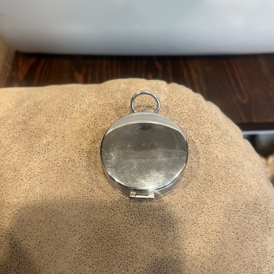 Vintage Precise Pathfinder Liquid Filled Pocket Compass, Made In Japan ...