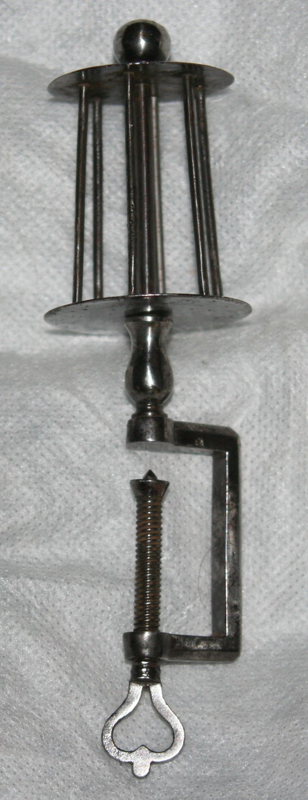 ANTIQUE GEORGIAN EXTREMELY RARE STEEL SEWING CLAMP & THREAD WINDER ...