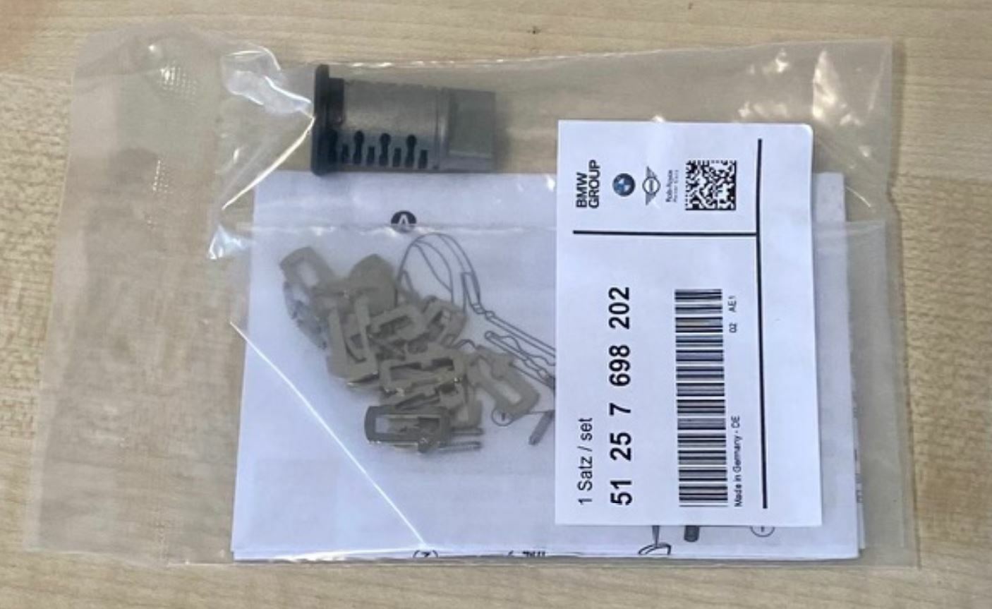 Original BMW Motorrad Reparatursatz Schliesszylinder Vario-Koffer ...