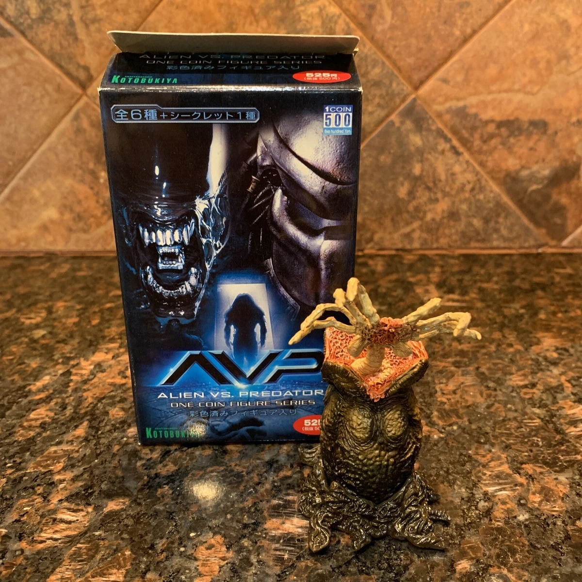 Alien Facehugger Jumping