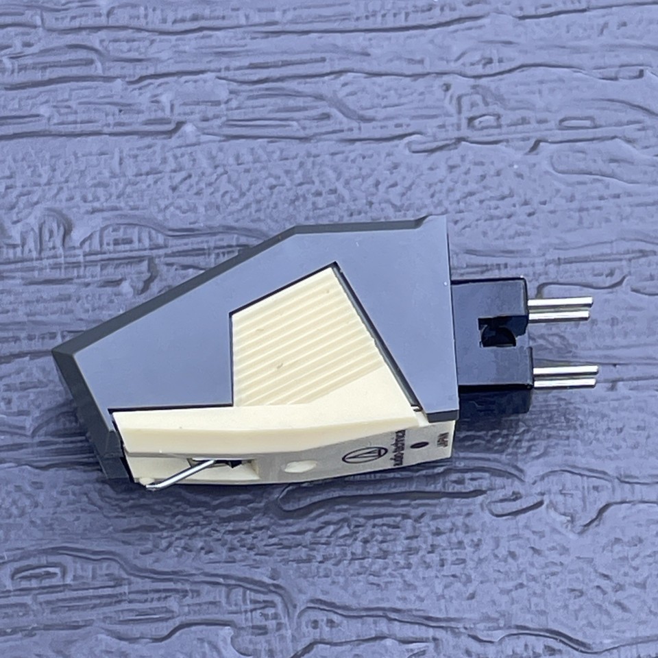 Audio Technica 8008 Cartridge with replacement Audio Technica Conical ...
