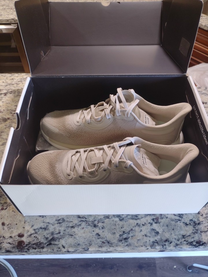 Lululemon women's Light Creme/Beige chargefeel 2 low workout shoes | eBay