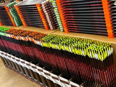 1 dz CARBON Black Eagle Midwest Archery Outlaw Hunting Target Arrows 350 400 500 | eBay