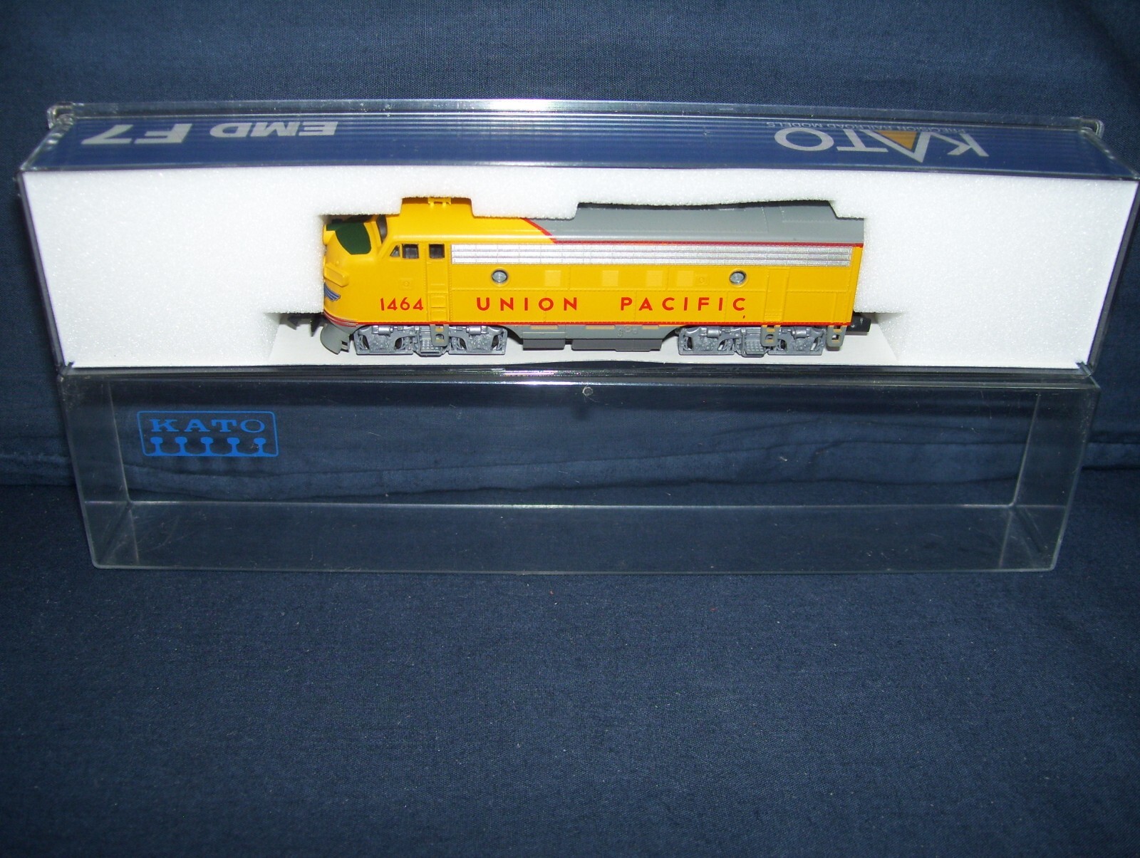 Kato EMD F7-A Union Pacific #1464 N Scale Train Car #176-216 Used Dual ...