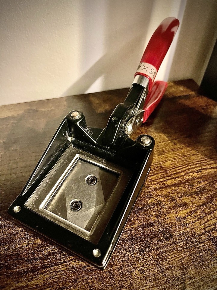 Metal Passport ID Photo Punch Cutters x2 (35mm x 45mm & 50mm x50mm ...