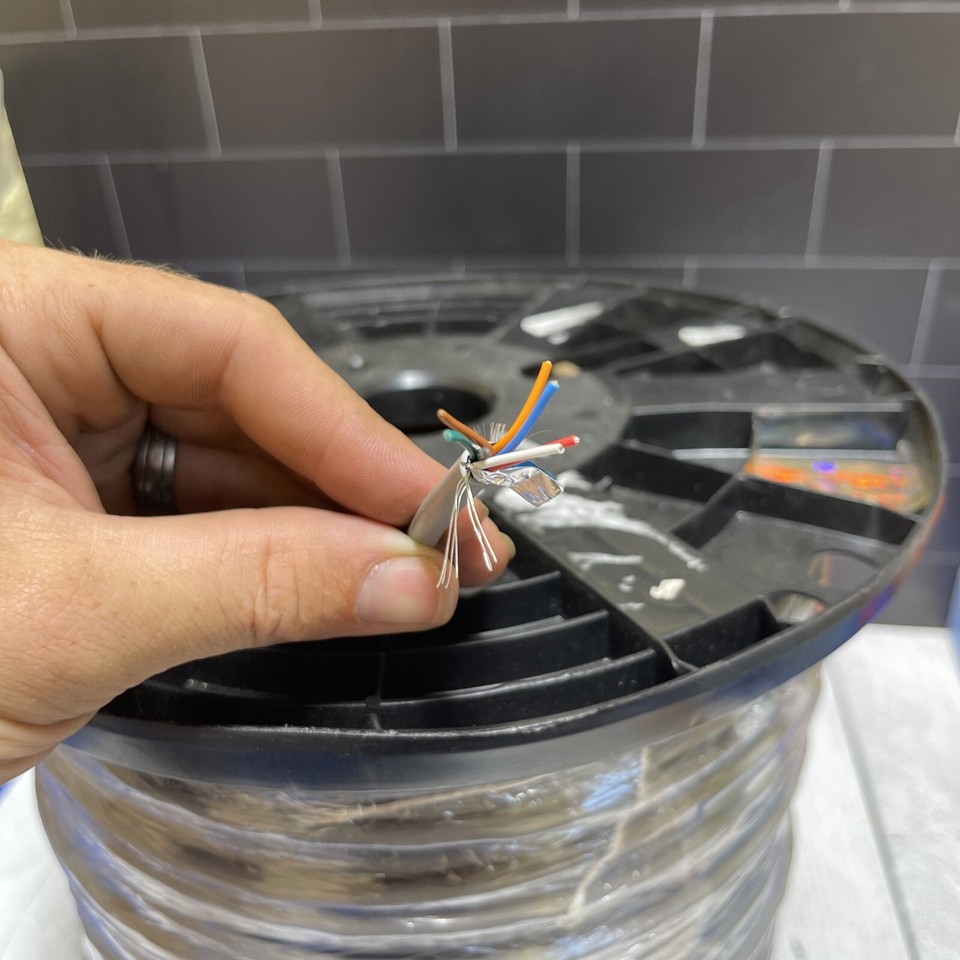 Alpha Wire Multiconductor Cable, 7C, 22 AWG, Foil Shield, Gray 1000 ...