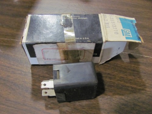 NOS 74-85 Corvette Horn Relay 25513270 84 83 82 81 80 79 78 77 76 75 | eBay