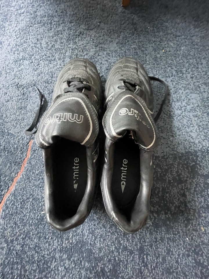 Vintage MITRE Soccer / Football Cleats Mens Size 10 Shoes | eBay