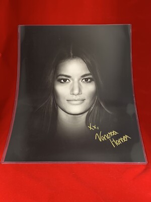 UFC MMA Octagon Girl Vanessa Hanson Face Pic autographed signed 16x20 ...