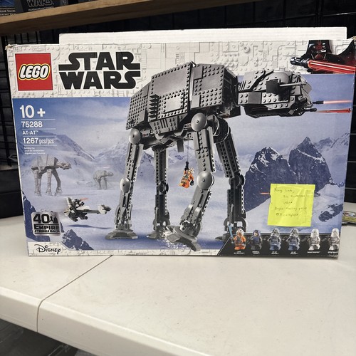 LEGO Star Wars: AT-AT (75288) Box Damage Missing 4 Mini Figures ...