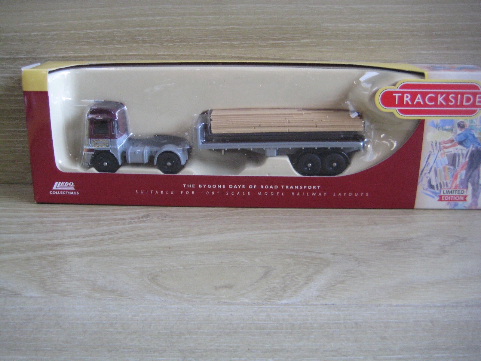 CORGI TRACKSIDE 1/76 ERF LV & TRAILER DG186009 JOHN MITCHELL Deceased ...