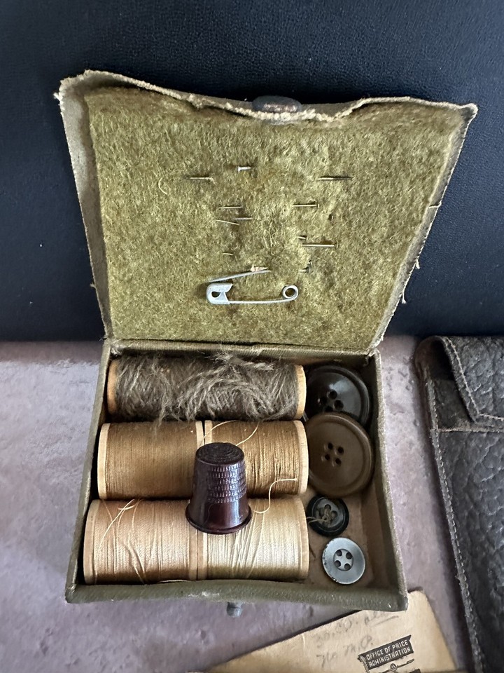 WW2 ERA US Army Sewing Kit Buttons Thread Thimble & Ration Book Stamps ...