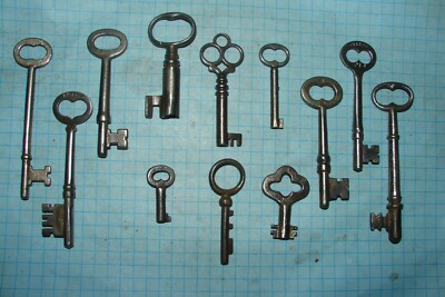 Locks & Keys - Old Skeleton Keys