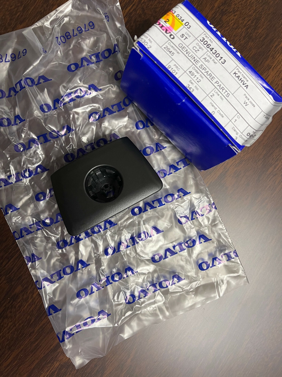 Volvo XC90 02-14 Door handle glove locker 30643013 NEW OEM Glove Box ...