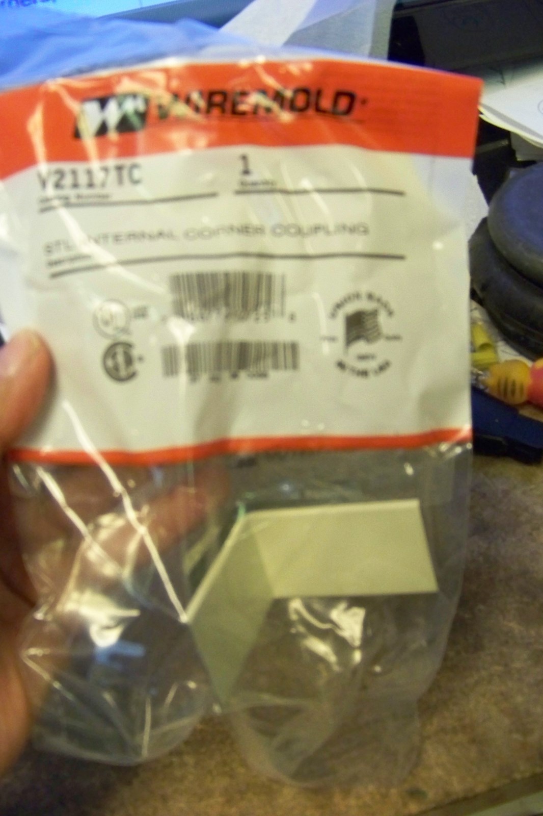 Wiremold V2117TC 2100 Raceway Internal Corner Coupling | eBay