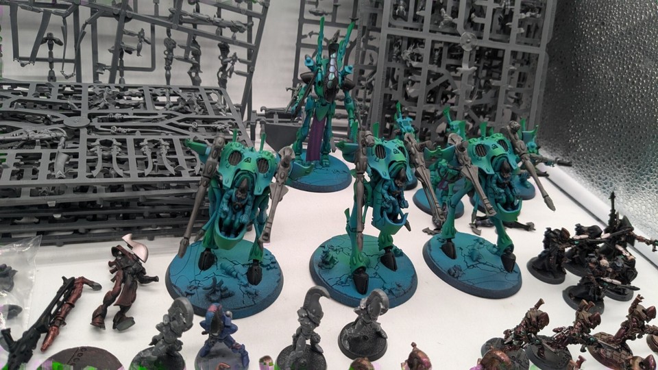 Eldar Aeldari Lot, Wave Serpent, War Walkers, Wraith guard, Warhammer ...