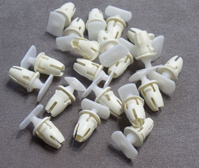 10x Push Fastener Mounting Clips With Spout for MERCEDES BENZ ...