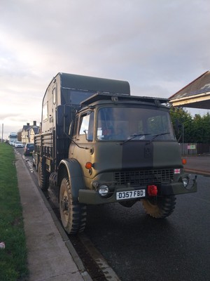 BEDFORD MJ Flatbed 4X4 330 Turbo 1987. 14k kms. Camper / Survival Pod ...