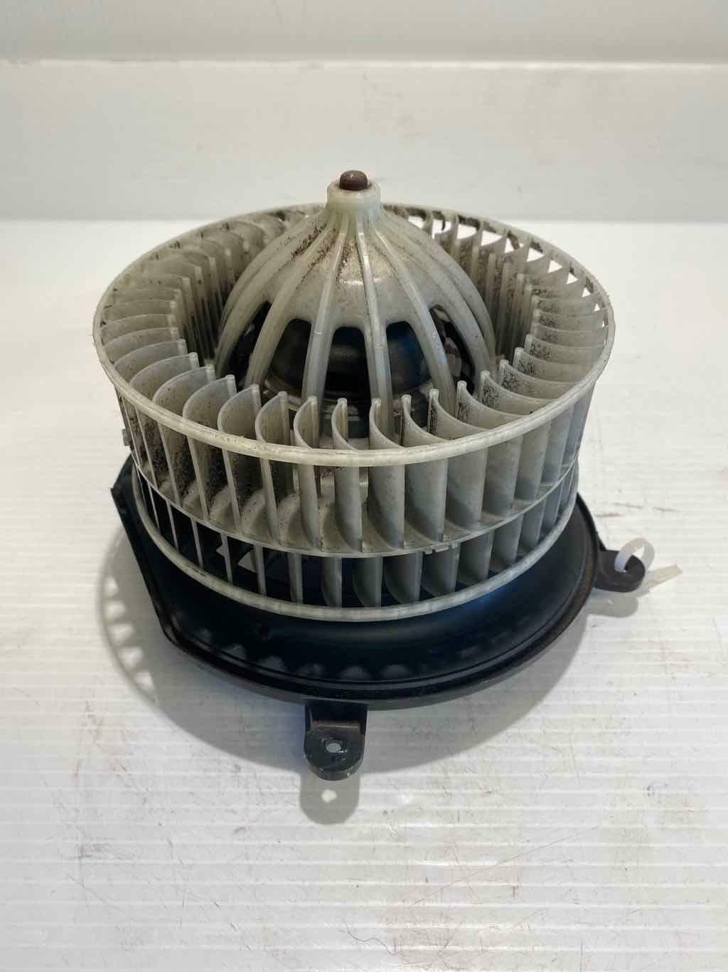 04 05 06 07 08 09 2003 Mercedes-Benz E320 Blower Motor Fan Assembly ...