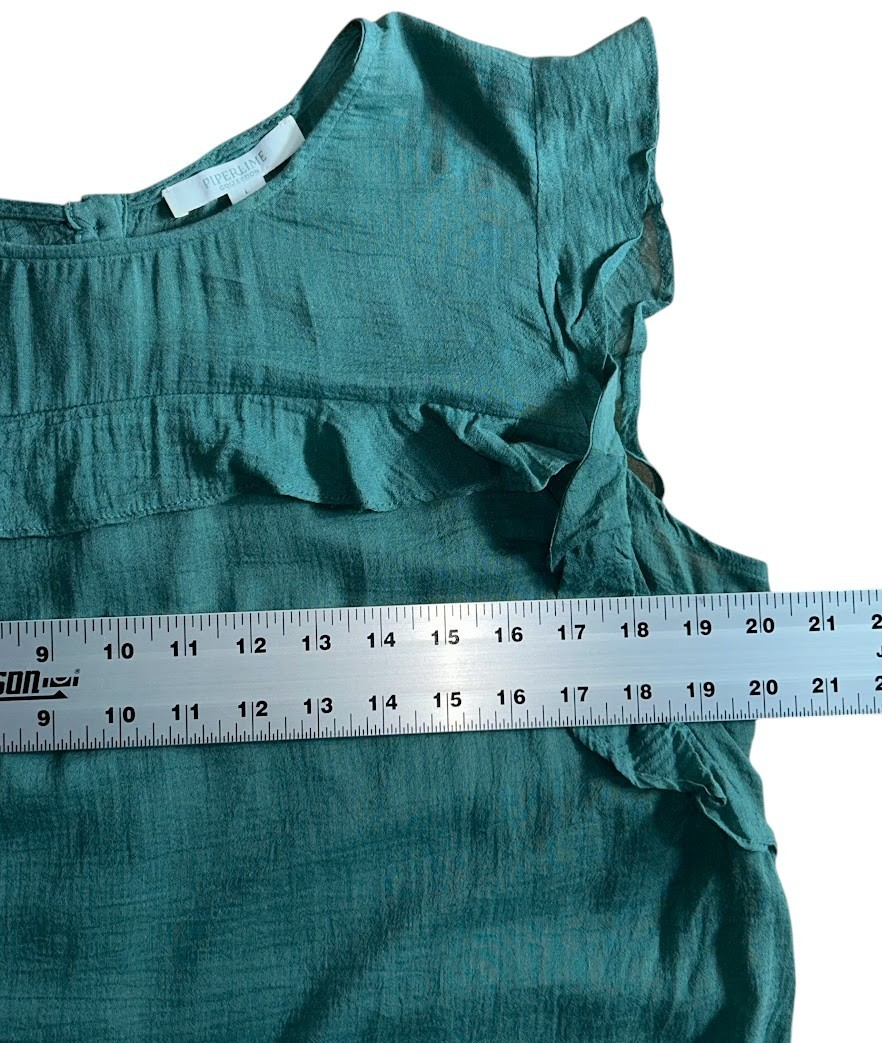 Piperlime Sage Green Ruffled Top Sz L Button Back Blouse Fairy Flutter ...