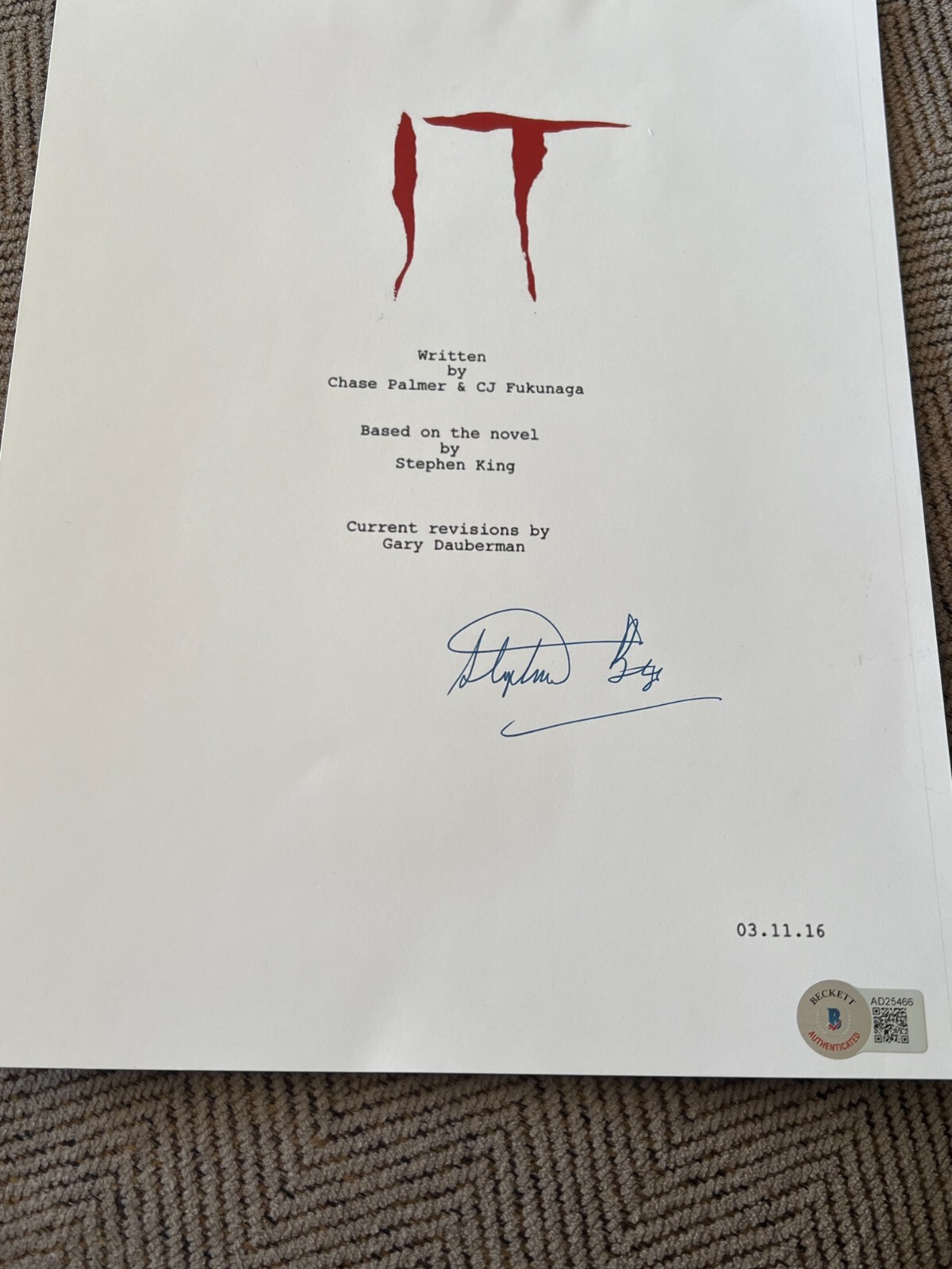 Stephen King Autographed Memorabilia | Signed Photo, Jersey ...