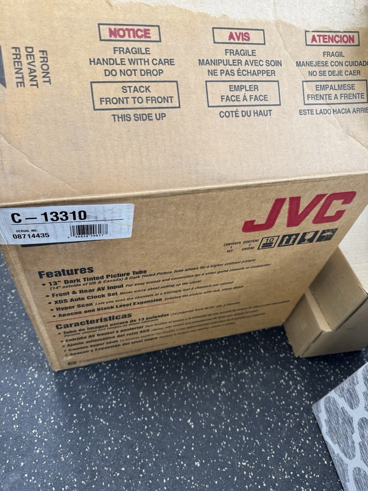 JVC C-13310 CRT 13-Inch TV VTG Color Television Just Opened The Box To ...