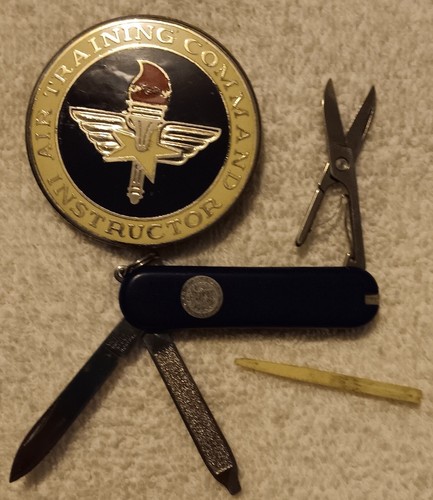 Victorinox SD Classic USAF Multitool Knife Keychain ATC Air Training ...