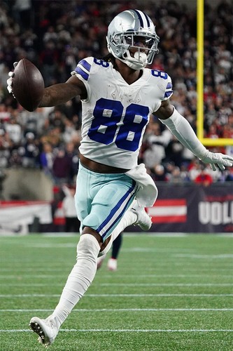 Cee Dee Lamb 88 American Football Player Dallas Cowboys Wall - POSTER ...