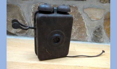 antique WALL TELEPHONE BOX BELLS SPEAKER CRANK CONNECTICUT PHONE CO no ...