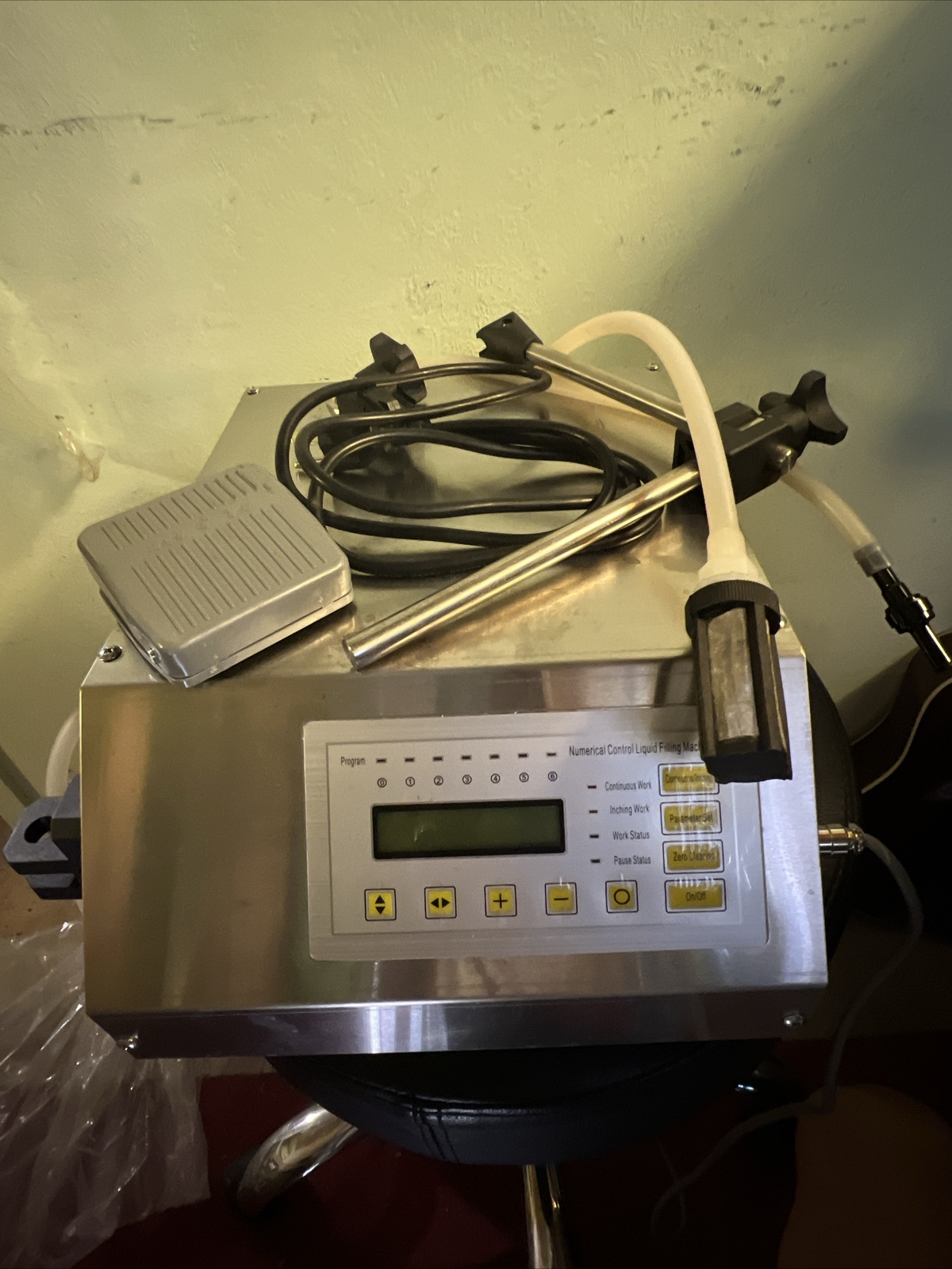 5-3500ml Automatic Digital Liquid Filling Machine Microcomputer Control ...