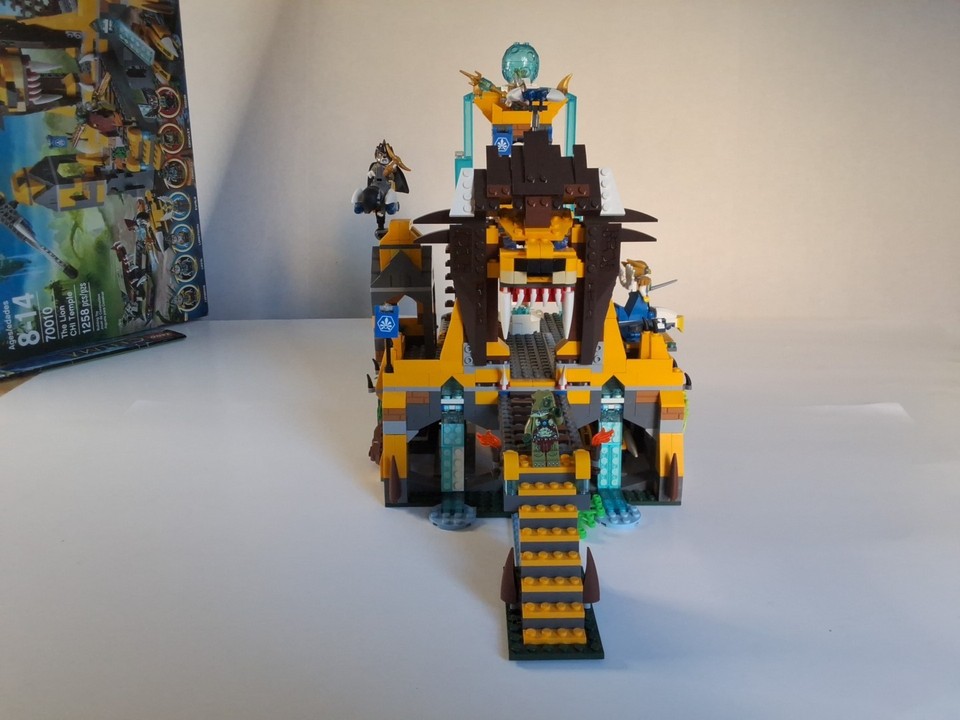 LEGO Chima 70010 The Lion CHI Temple – Complete w/ Box Manual & All 7 ...