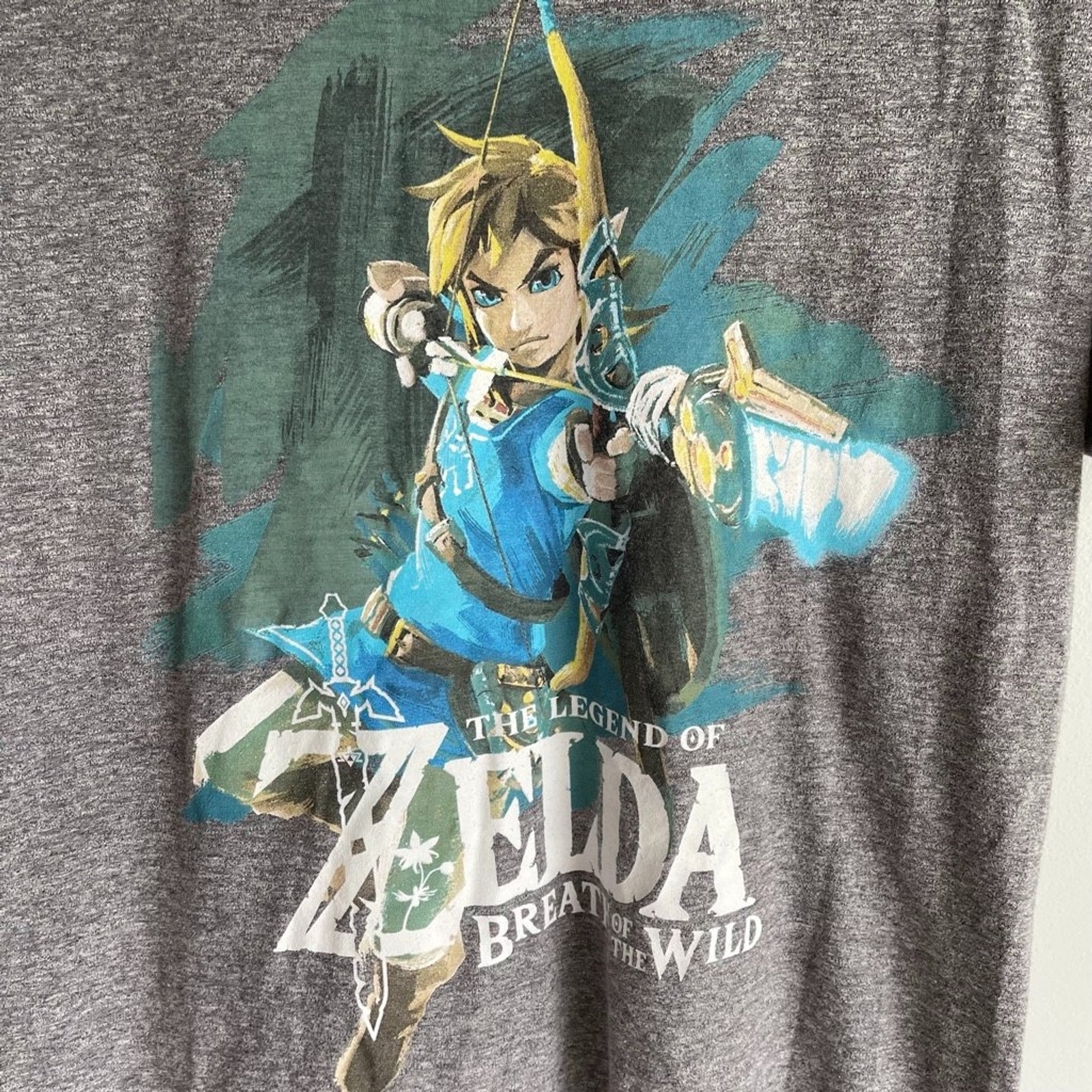 The Legend of Zelda "Breath of the Wild" Gray Mens Te… - Gem