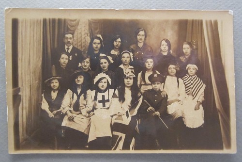 Antique Postcard / Portrait of School Children during WW1 / c.1915 (059 ...