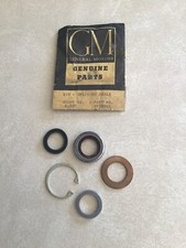 General Motors 19256748 Genuine GM Steering Gear Seal Kit NOS Lot# B6 ...