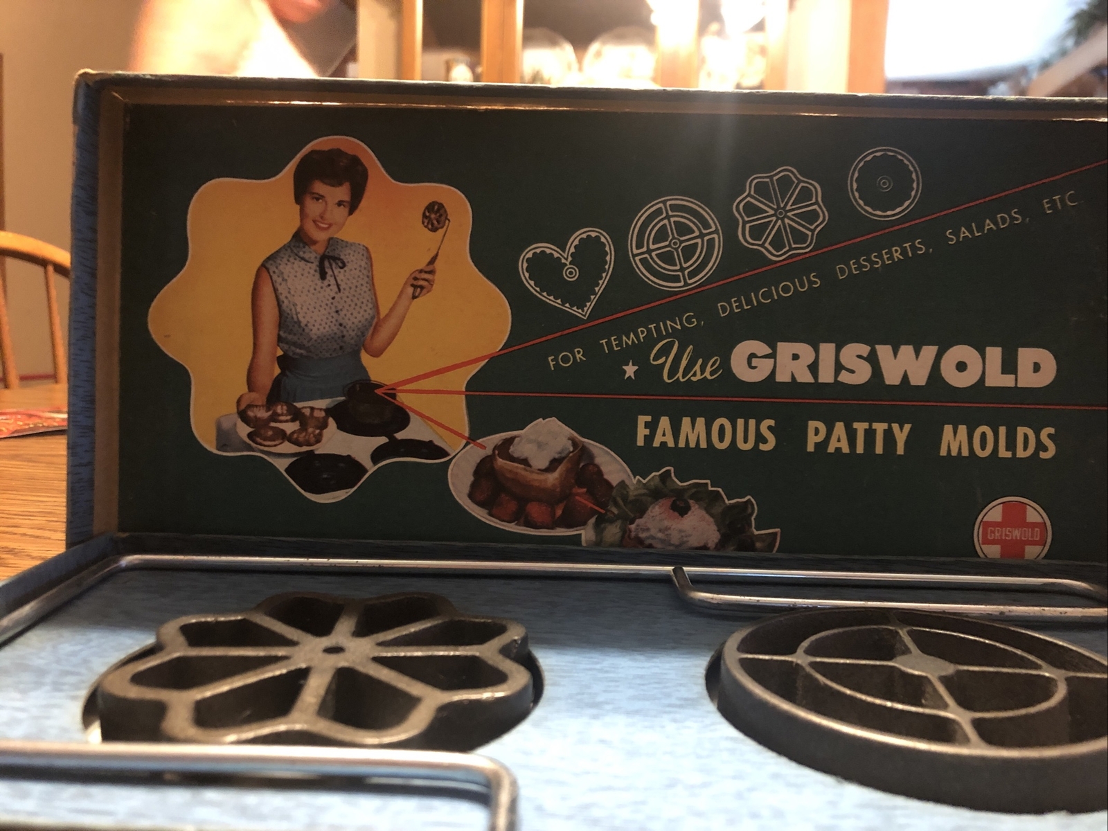 1950s Griswold Cast Iron Famous Patty Molds Set #2 Original Box Deep ...