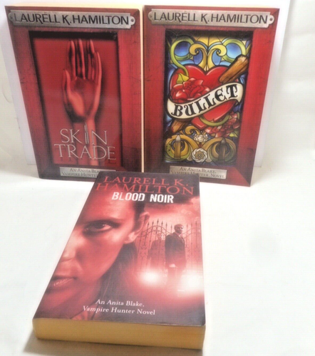 Laurell Hamilton -Vampire Hunter, Blood Noir, Bullet, Skin Trade Lge P ...