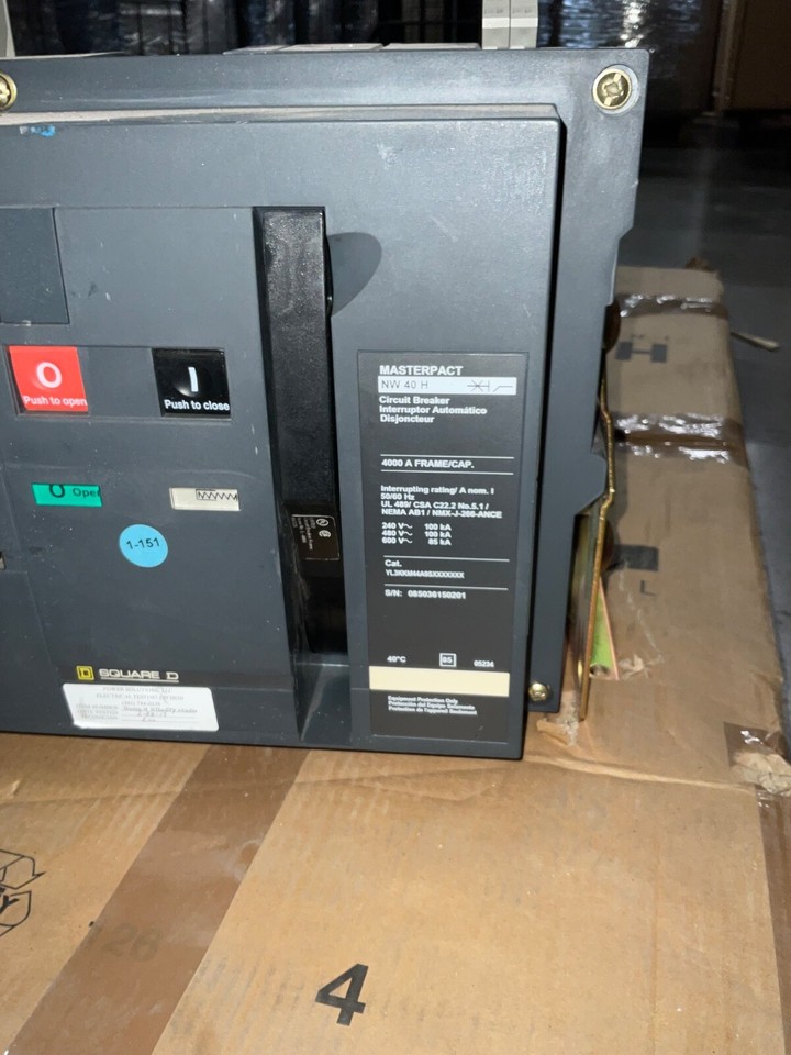 Schneider Masterpact NW40H Circuit Breaker 4000A 6.0 A Trip ...