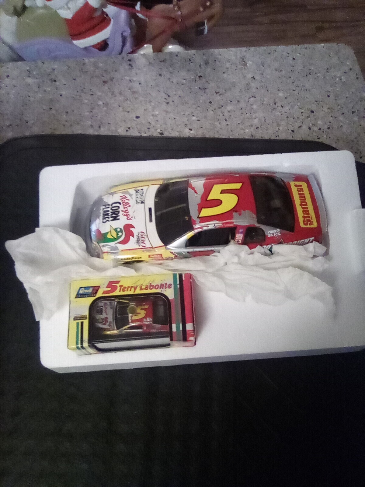 Terry Labonte - #5 Kellogg's Corn Flakes /1:24 - Revell Collection 1998 ...