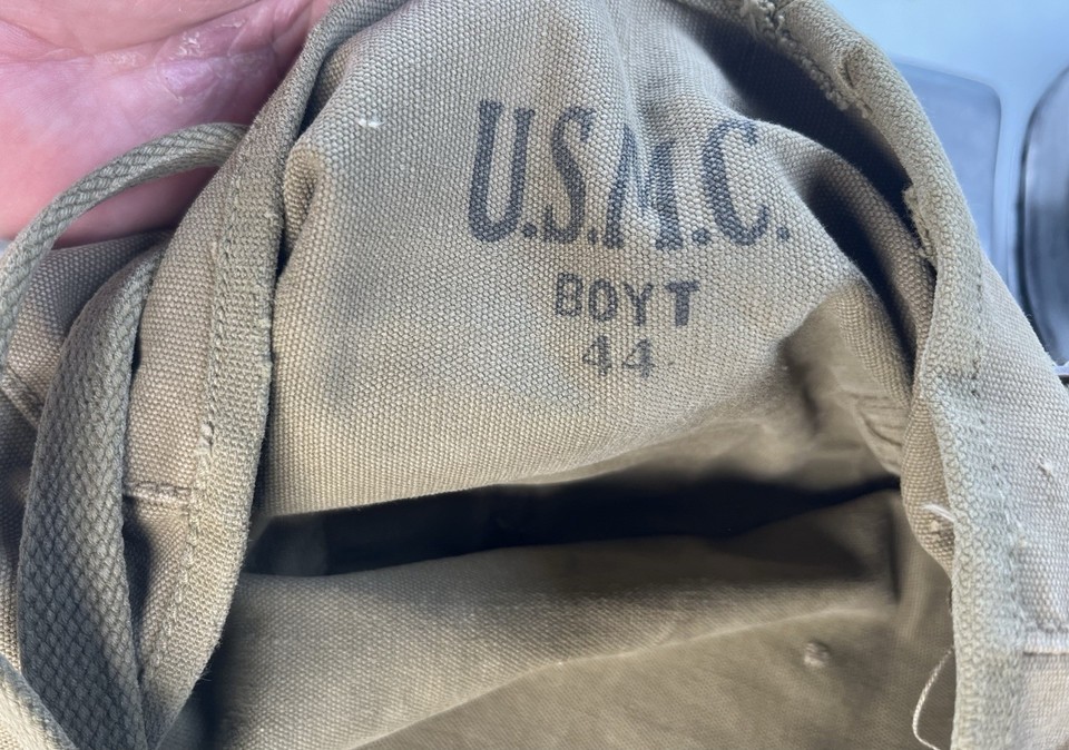 WWII US Army USMC Field Gear: USMC Upper Haversack, Musette, Canteens ...