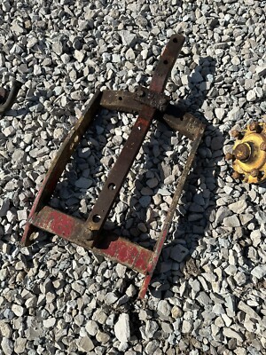International 384 Drawbar Support and Drawbar Tag #3654 | eBay