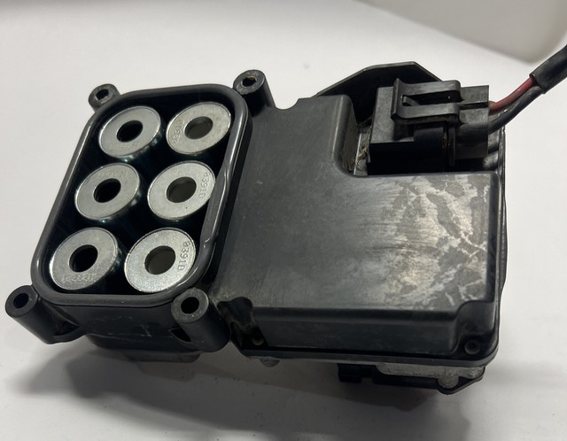 - OEM 01-02 Dodge RAM 2500 All-wheel ABS Awal Brake Pump Module ...