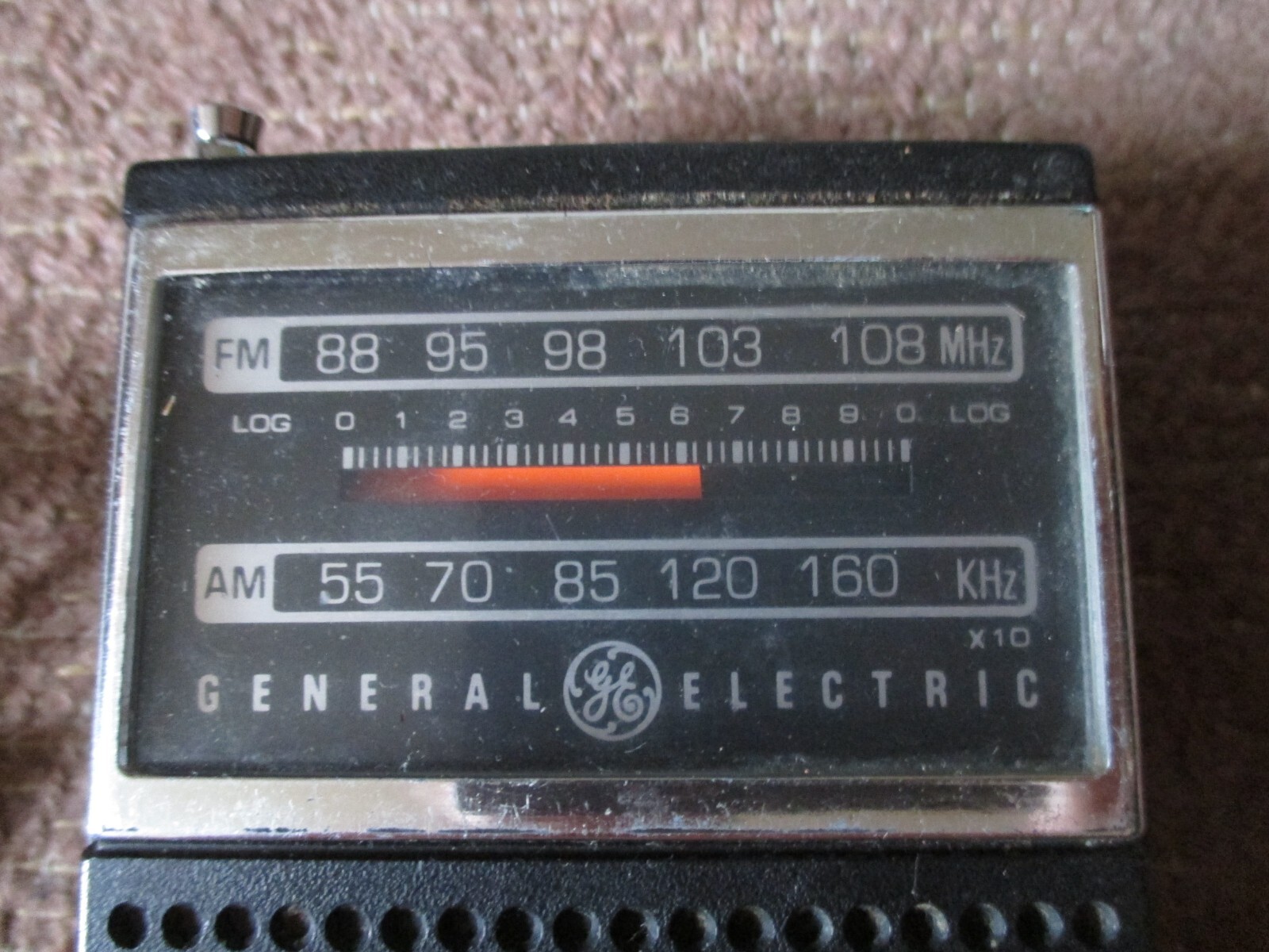 GE General Electric model 7-2500B FM/AM Transistor Radio Tested And ...