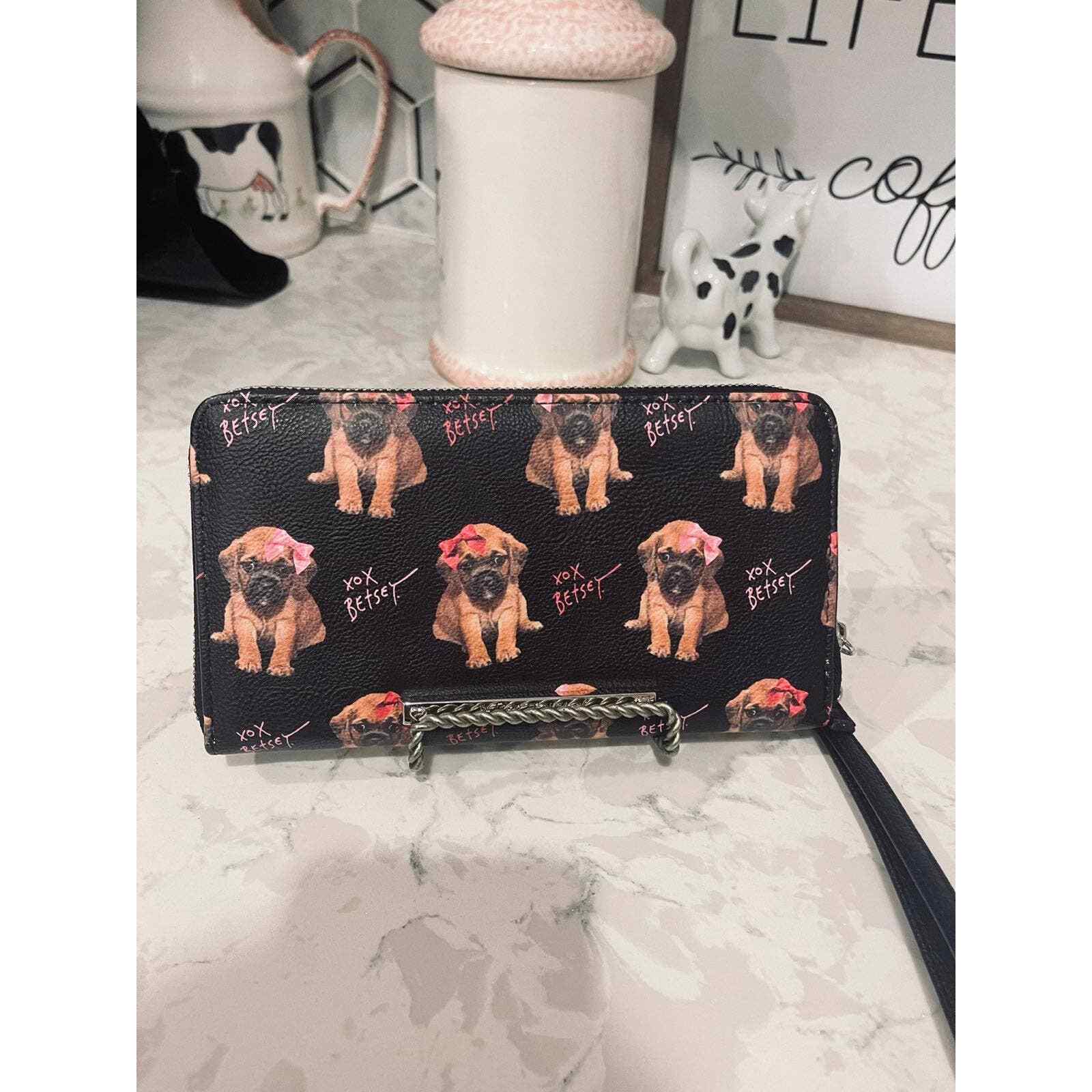 Betsey Johnson pug puppy dog wristlet wallet black pink bow | eBay