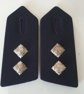 VINTAGE AUSTRALIAN ACT POLICE PROTECTIVE SERVICE EPAULETTES RANK PIPS ...