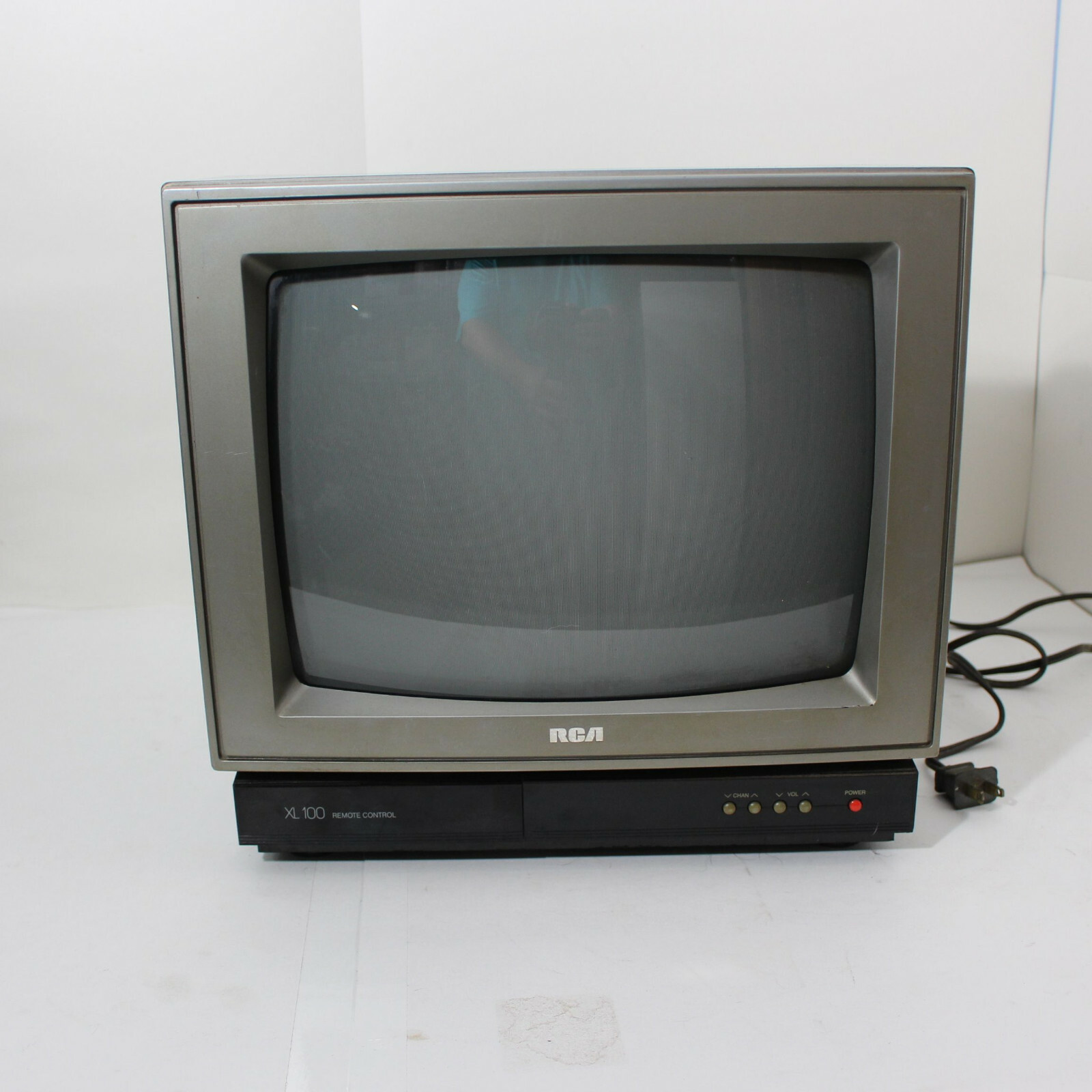 Vintage RCA XL100 13 Inch CRT TV With Remote Model EXR345ER | eBay