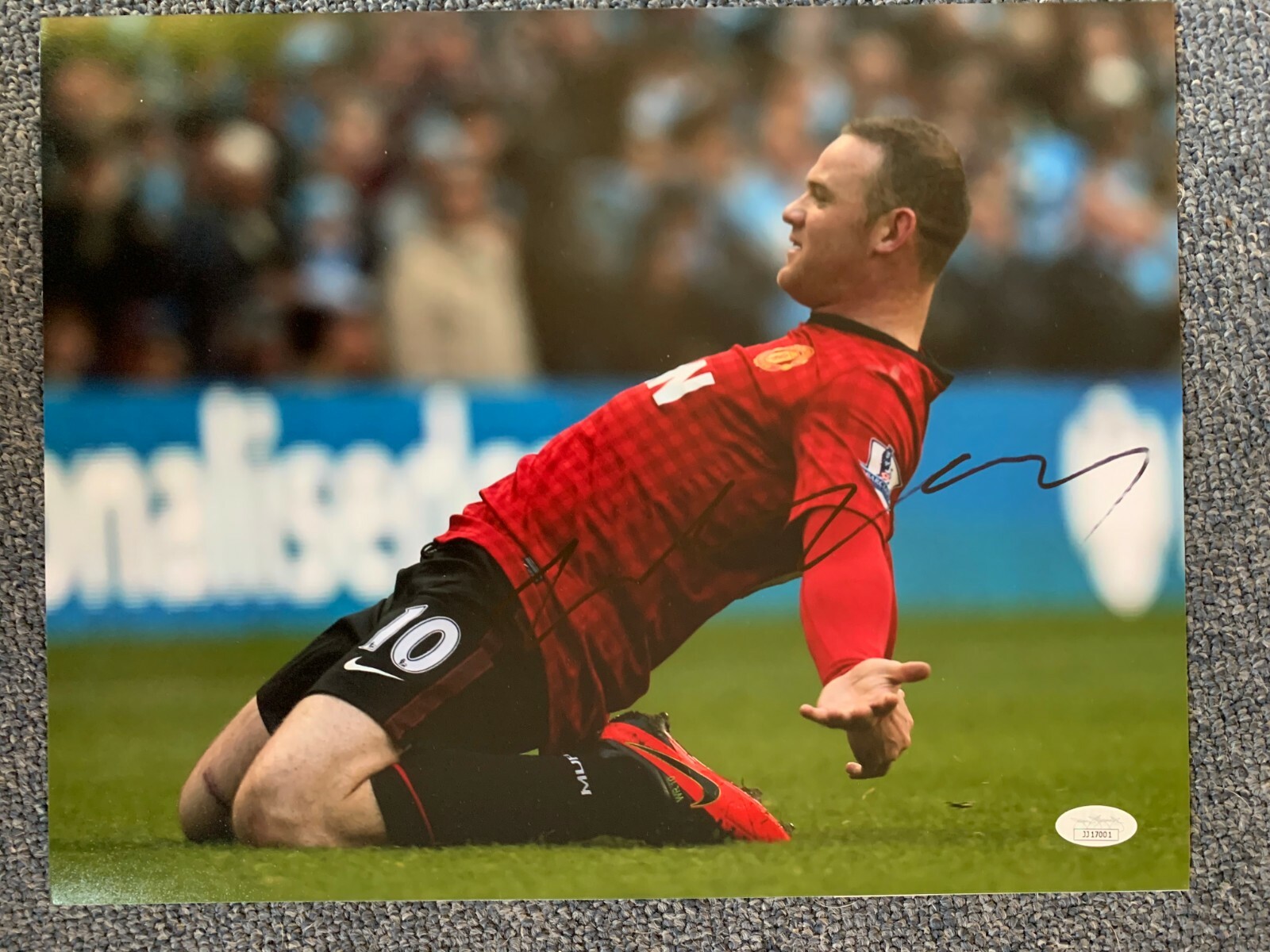 Wayne Rooney Autographed Memorabilia | Signed Photo, Jersey ...
