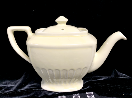 Beautiful Hall 4 Cup Tea Pot. Exc. Cond. #0118 | eBay