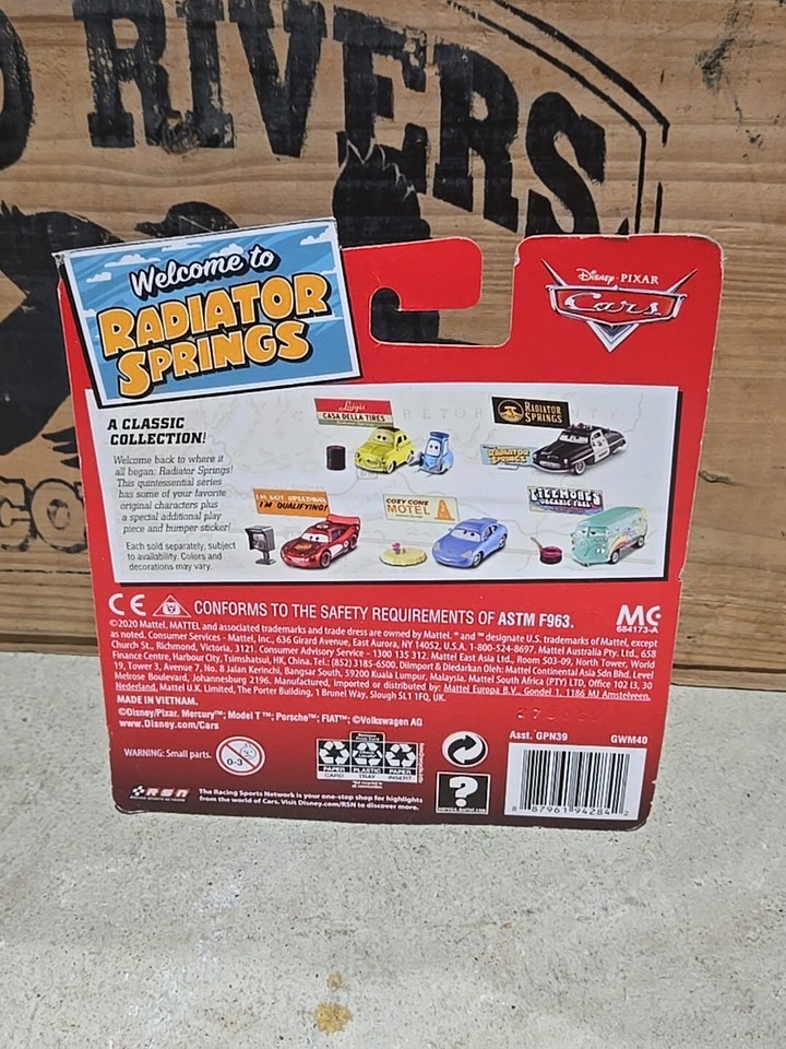 Disney Pixar Cars 2021 Welcome to Radiator Springs LIZZIE w/bumper ...